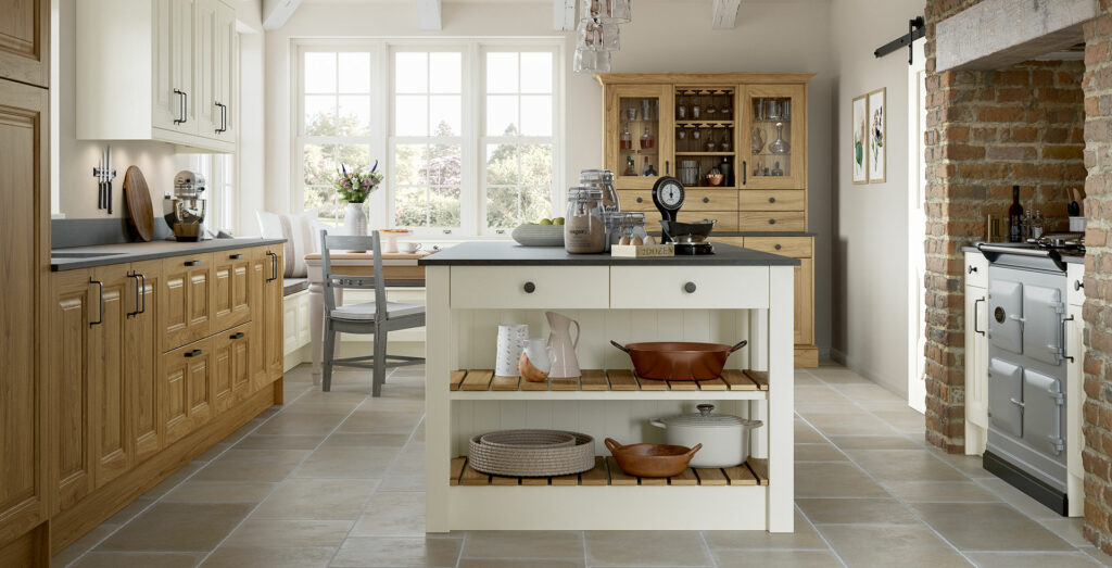 Solid Wood Kitchens | Starplan | Fitted Bedrooms and Kitchens